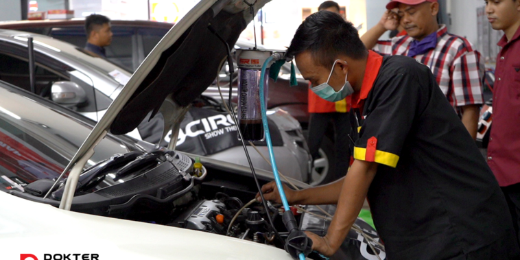 Harga Ganti Oli Mobil di SPBU Shell: Hemat atau Mahal? - Tukang Mobil