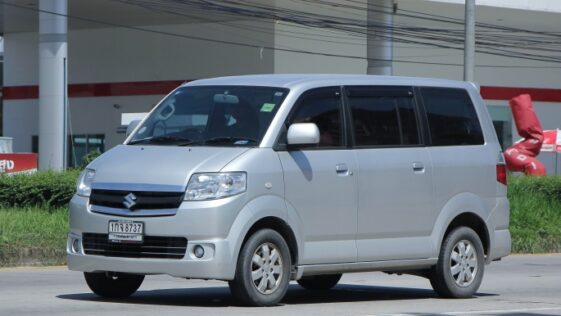 Ukuran Ban Mobil APV Standar: Semua yang Perlu Anda Ketahui - Tukang Mobil